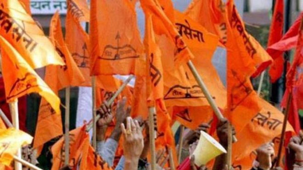नाल्याच्या पुरामुळे गेला तरुणीचा जीव; हनुमान नगर झोनमध्ये शिवसैनिकांची ...