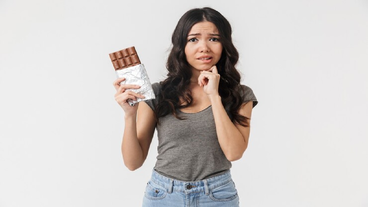 World Chocolate Day 2024: डार्क चॉकलेट खाऊन वजन कमी करा, ‘हे’ आहेत ...