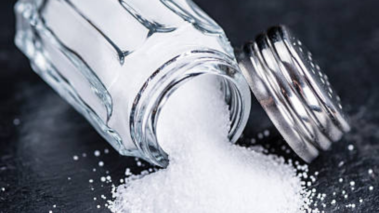 काय आहे Zero Salt Diet? महिनाभराने शरीरावर कसा होईल परिणाम | Navarashtra