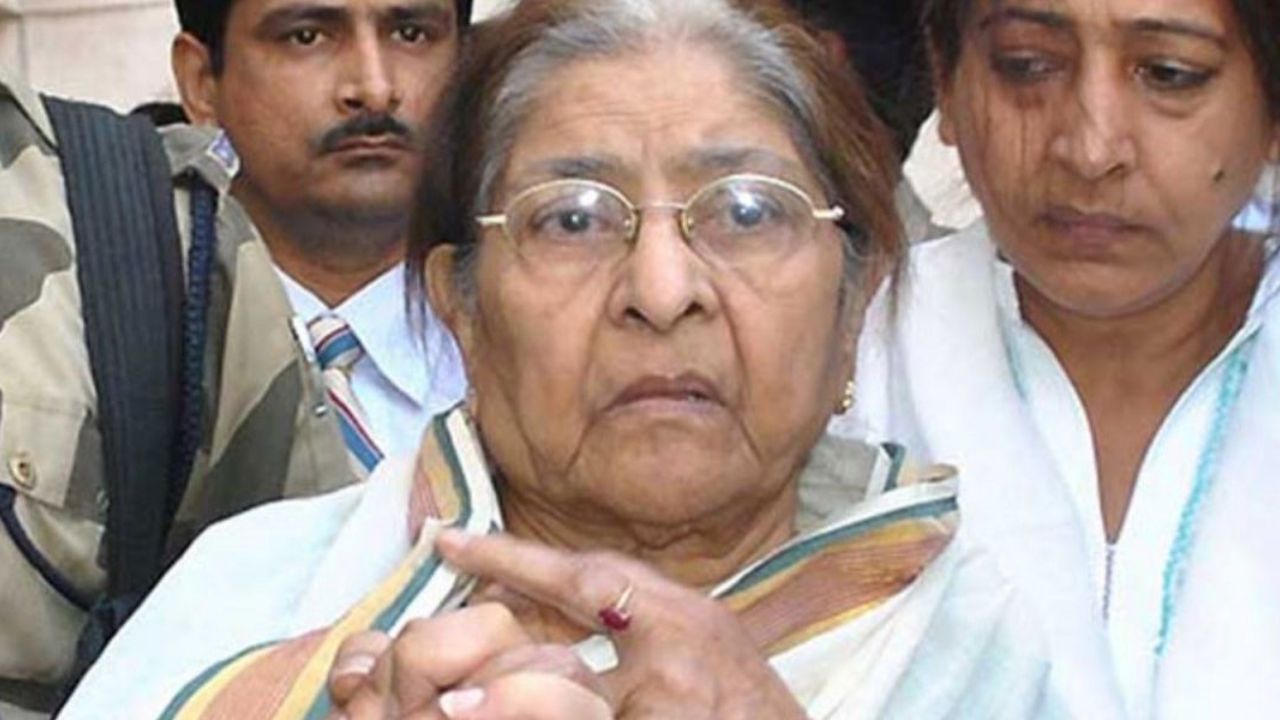 Jhakia Jafai Passes Away: नरेंद्र मोदींवर गुजरात दंगलींचे आरोप करणाऱ्या ...